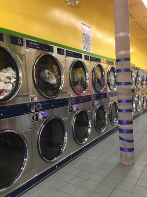 CLEAN CITY COIN LAUNDRY - Updated December 2025 - 11 Reviews - 23101 ...