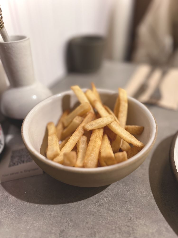 FISH & LOAF - Updated May 2024 - 144 Photos & 25 Reviews - A117-41 ...