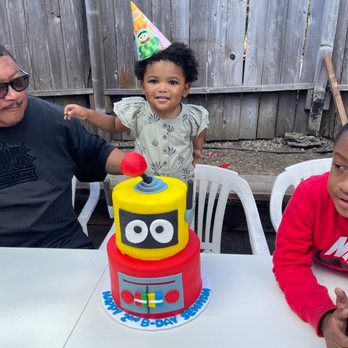 SWEET TWEETS BAKESHOP - Updated December 2025 - 700 Photos & 123 ...