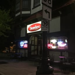 IVANHOE PUB & EATERY - Updated December 2025 - 52 Photos & 100 Reviews ...