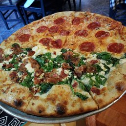 MYSTIC MOUNTAIN PIZZA - Updated August 2025 - 211 Photos & 259 Reviews ...