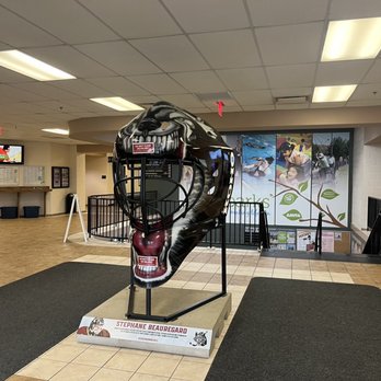 TRIPHAHN CENTER - Updated December 2025 - 16 Photos & 12 Reviews - 1685 ...