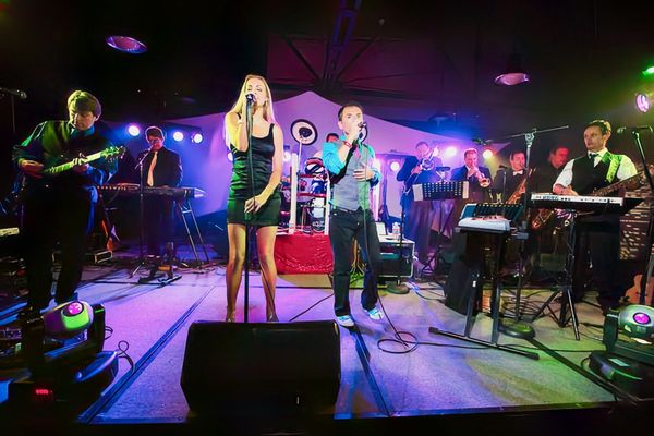 THE PICTURES BAND - Updated April 2025 - 17 Photos - Austin, Texas ...