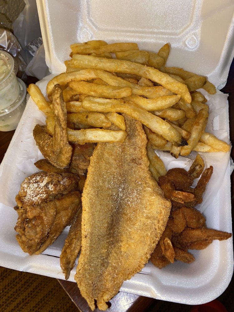 SHARKS FISH & CHICKEN - Updated August 2025 - 29 Photos & 40 Reviews ...