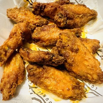 OUTPUT LOUNGE & SPORTS BAR - Updated February 2025 - 292 Photos & 488 ...