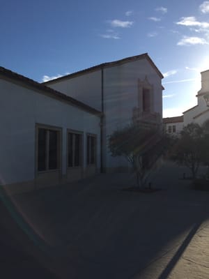 CALABASAS LIBRARY - Updated December 2025 - 15 Photos & 80 Reviews ...