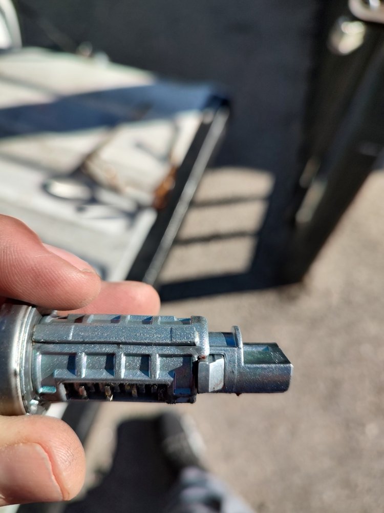 ROBERT’S LOCK & KEY - Updated October 2025 - 19 Photos & 15 Reviews ...