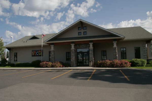 STCU - Updated December 2025 - 12 Photos & 82 Reviews - 820 E 29th Ave ...