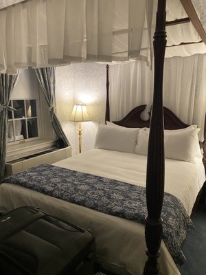 SIMSBURY 1820 HOUSE - Updated December 2025 - 39 Photos & 62 Reviews ...