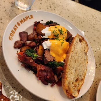 GREAT MAPLE - HILLCREST - Updated August 2024 - 8652 Photos & 4784 ...
