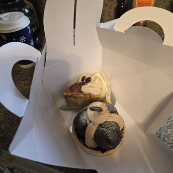 PARIS BAGUETTE - Updated March 2025 - 24 Photos & 24 Reviews - 549 ...