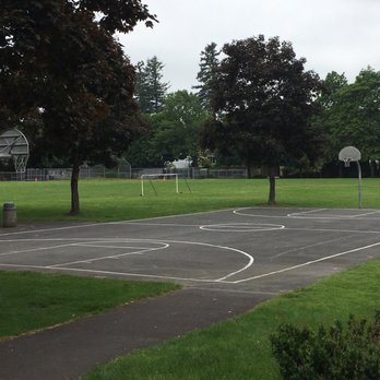 RED SUNSET PARK - Updated October 2025 - 42 Photos - 2403 NE Red Sunset ...