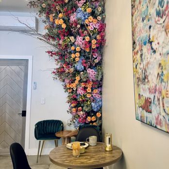 PERLA COFFEE CO & EATERY - Updated December 2025 - 161 Photos & 54 ...