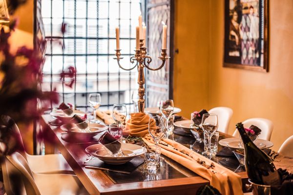 SHARI VARI - Updated November 2024 - 56 Photos & 54 Reviews - Via di ...