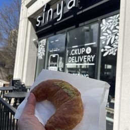 SINYA - Updated August 2025 - 126 Photos & 69 Reviews - 354 W Hubbard ...