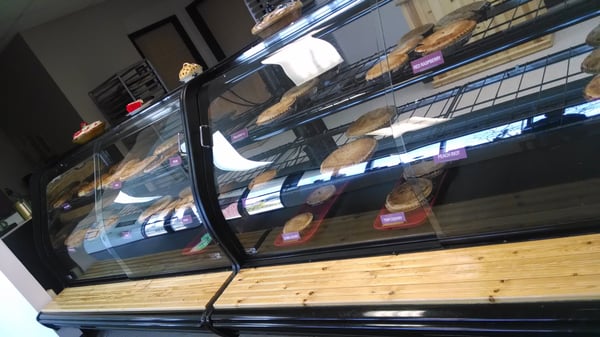 JUST PIES - Updated October 2025 - 66 Photos & 100 Reviews - 736 ...