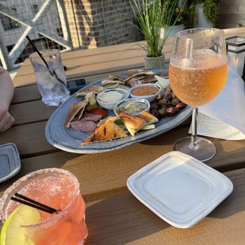 AVA ROOFTOP BAR - Updated November 2024 - 24 Photos & 30 Reviews - 301 ...