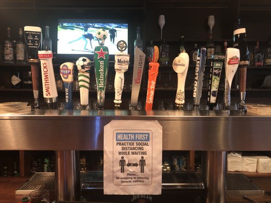 THE SHAMROCK BAR & GRILL - Updated October 2024 - 77 Photos & 122 ...