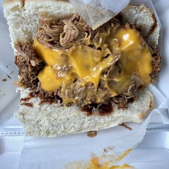 ROWDY BBQ - Updated December 2025 - 72 Photos & 139 Reviews - 3900 Saw ...