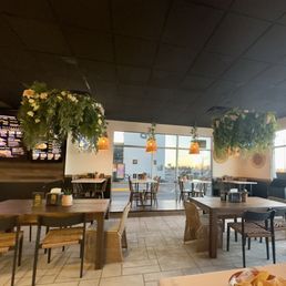 METZTLI - Updated January 2026 - 87 Photos & 127 Reviews - 1735 W ...