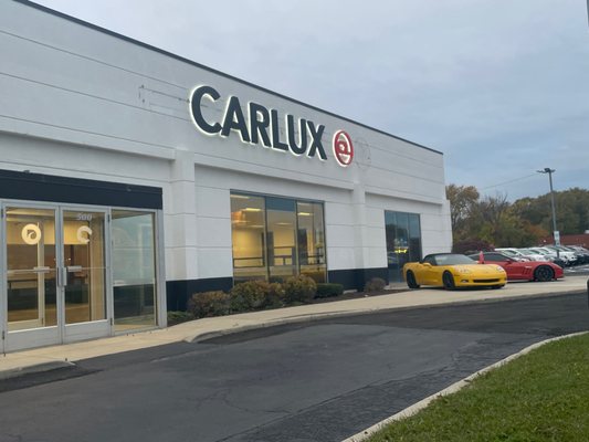 CARLUX - Updated October 2025 - 500 S Green Bay Rd, Waukegan, Illinois ...