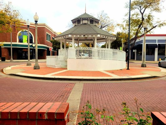 HISTORIC DOWNTOWN UPLAND - Updated August 2025 - 51 Photos - 305 N 2nd ...