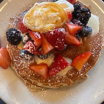 CAFÉ LUNA - Updated July 2025 - 2241 Photos & 1847 Reviews - 612 Main ...