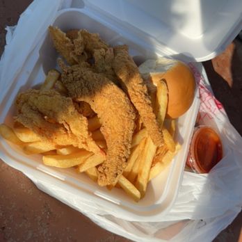 LA BREA SEAFOOD - Updated August 2024 - 40 Photos & 108 Reviews - 945 N ...