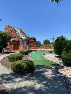 WILLOWBROOK GOLF CENTER - Updated July 2024 - 117 Photos & 59 Reviews ...