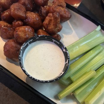 TJ CHUMPS - Updated May 2025 - 87 Photos & 118 Reviews - 12 E Linden ...