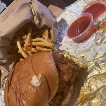 BRD - Updated March 2025 - 289 Photos & 239 Reviews - 301 W 29th St ...