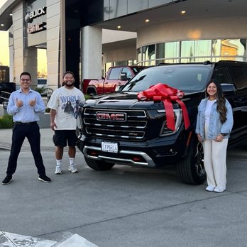 TUSTIN BUICK GMC - Updated May 2025 - 251 Photos & 1048 Reviews - 1 ...