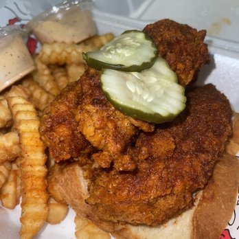 RICKY’S HOT CHICKEN - 123 Photos & 141 Reviews - 3810 S Cooper St ...