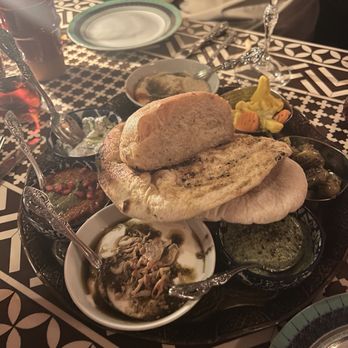 LEILA - Updated January 2025 - 1678 Photos & 463 Reviews - 3956 30th St ...