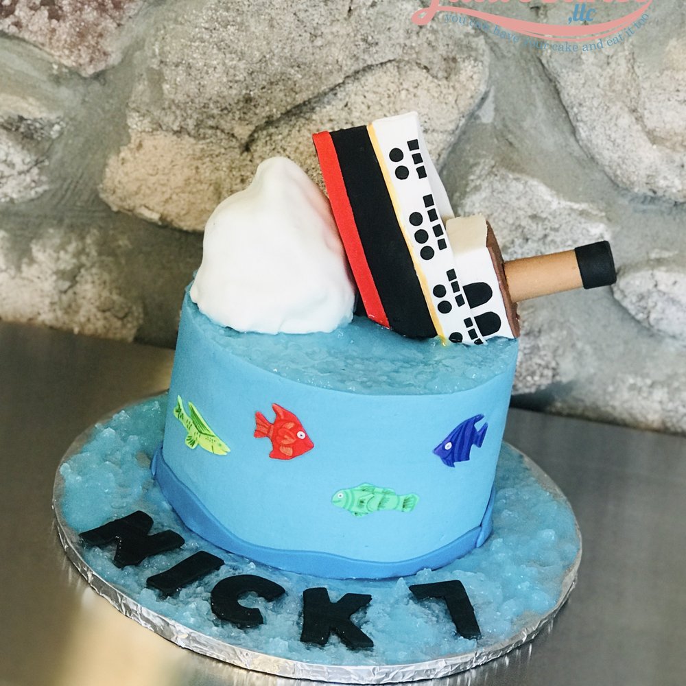 Valley Forge Logo Cakes