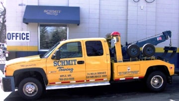 SCHMIT TOWING INC - 16 Photos & 38 Reviews - 92 43rd Ave NE ...