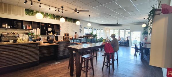 GOOD OMEN COFFEE CO - Updated July 2025 - 119 Photos & 61 Reviews ...