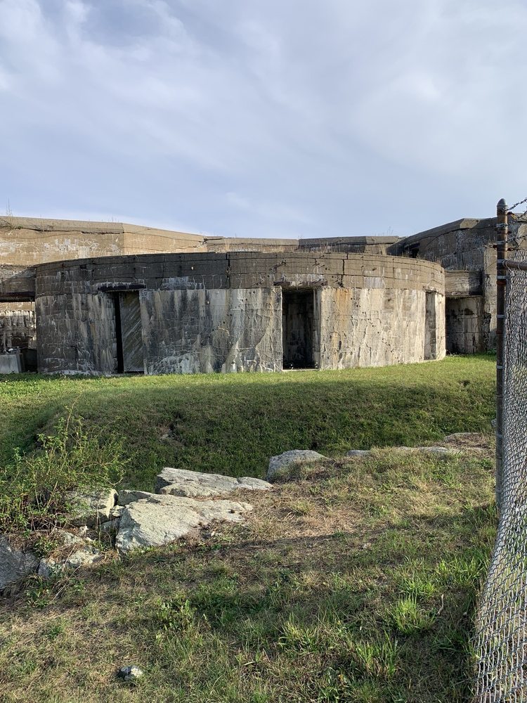 FORT CONSTITUTION - Updated May 2026 - 10 Photos - 25 Wentworth Rd, New ...