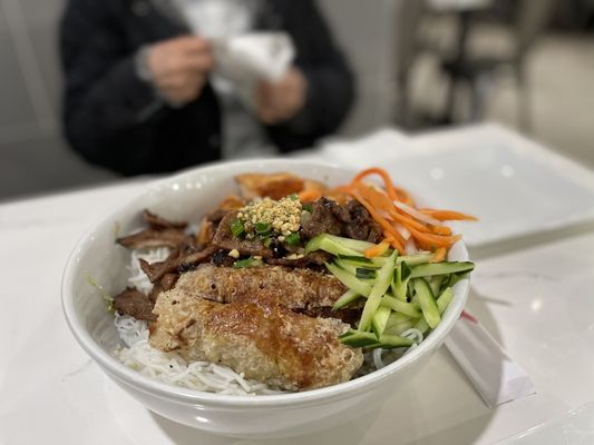 MY LAN VIETNAMESE KITCHEN - 270 Photos & 271 Reviews - 5307 Colleyville ...