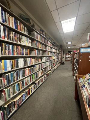 CORONA PUBLIC LIBRARY - Updated December 2025 - 128 Photos & 84 Reviews ...