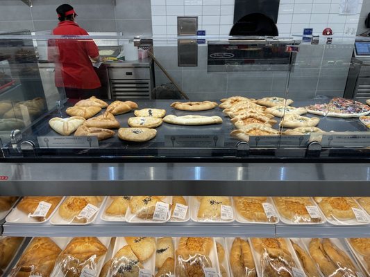 ADONIS - Updated August 2025 - 57 Photos - 2561 Stanfield Road ...