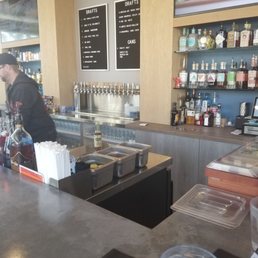 BLOCKHEAD BEERWORKS - Updated August 2025 - 133 Photos & 93 Reviews ...