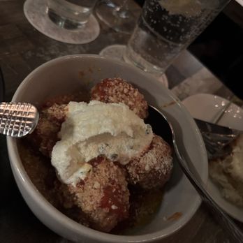 618 - Updated May 2025 - 1259 Photos & 856 Reviews - 618 Park Ave ...