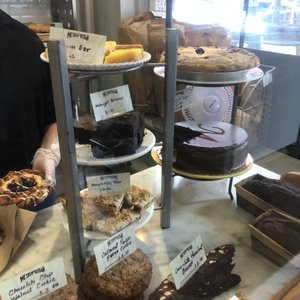 METROPOLITAN BAKERY - 127 Photos & 255 Reviews - 262 S 19th St ...