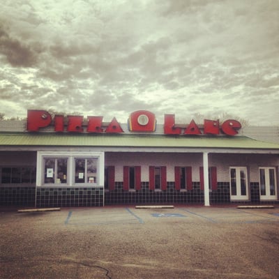 PIZZA LANE - Updated November 2025 - 14 Photos & 34 Reviews - 460 Broad ...