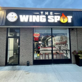 THE WING SPOT - Updated December 2025 - 168 Kennedy Road S, Brampton ...
