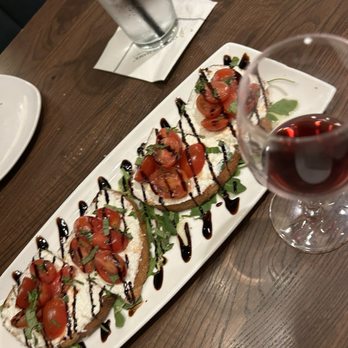 COOPER’S HAWK WINERY & RESTAURANT- WESLEY CHAPEL, FL - Updated May 2025 ...