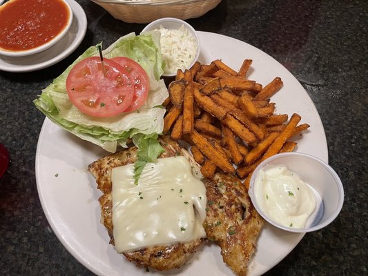 PAISANOS - Updated December 2025 - 23 Photos & 81 Reviews - 136 College ...