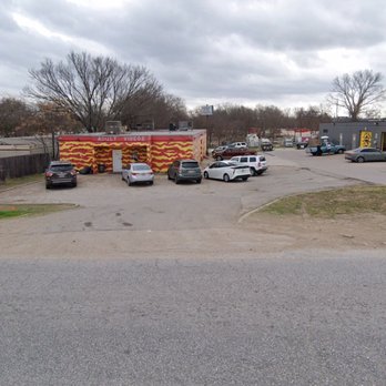 AUSTIN SIX - Updated January 2026 - 12 Reviews - 521 Thompson Ln ...