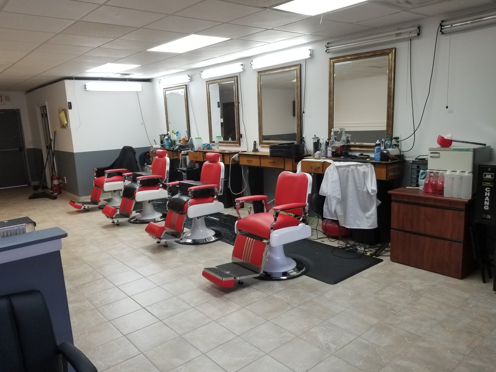 HEAVY HITTERS BARBERSHOP - 1447 Mayport Rd, Atlantic Beach, Florida ...